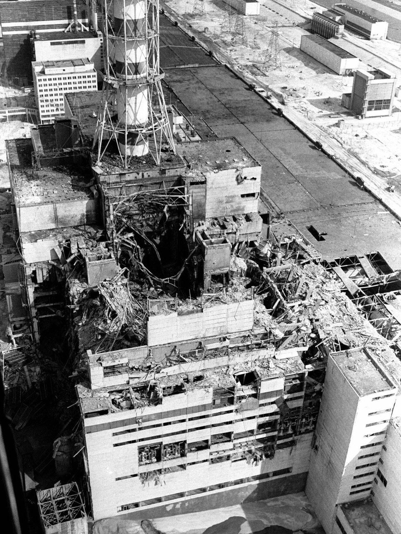 Chernobyl and the Cold War · Cold War (Global) · Santa Clara University ...